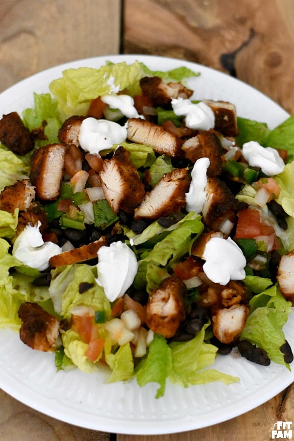 Healthy Blackened Chicken Salad - That Fit Fam Healthy Blackened Chicken Salad - That Fit Fam