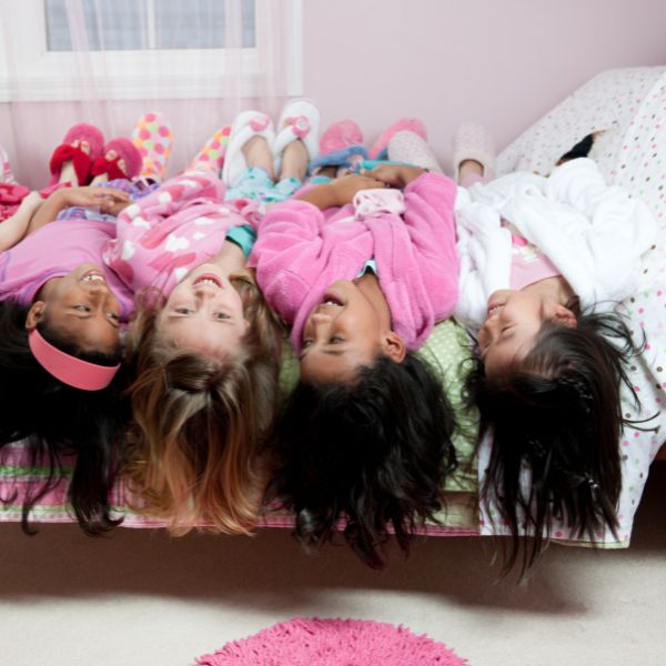 Fun things to do when at a sleepover - That Fit Fam
